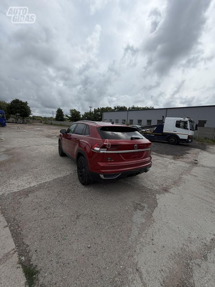 Volkswagen Atlas Cross Sport 2022 Klaipėda, ar dzinēja tilpumu 3.60 L un nobraukumu 145 tūkst. km par 14000 €, foto 13 vietnē AUTOMOTO.COM.LV