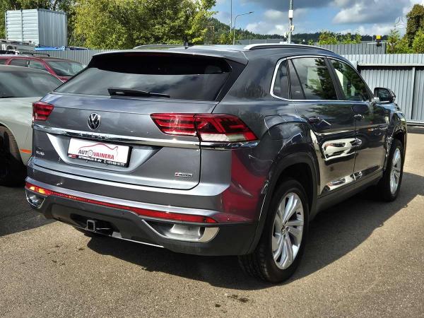 Grey Volkswagen Atlas Cross Sport 2020 in Vilnius, with an engine capacity of 3.60 L and mileage of 121 thousand km for 18500 €, photo 7 on AUTOMOTO.COM.LV