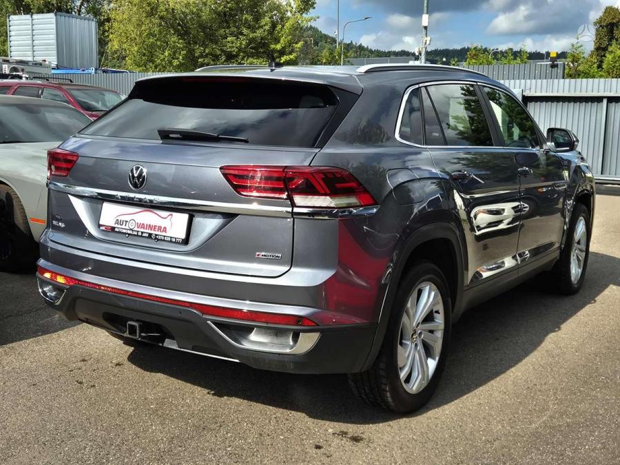 Серый Фольксваген Atlas Cross Sport 2020 в Вильнюс, объемом двигателя 3.60 л и пробегом 121 тыс. км за 18500 €, фото 7 на AUTOMOTO.COM.LV