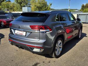 Pelēks Volkswagen Atlas Cross Sport 2020 Viļņa, ar dzinēja tilpumu 3.60 L un nobraukumu 121 tūkst. km par 18500 €, foto 7 vietnē AUTOMOTO.COM.LV