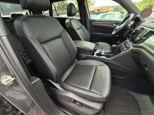 Pelēks Volkswagen Atlas Cross Sport 2020 Viļņa, ar dzinēja tilpumu 3.60 L un nobraukumu 121 tūkst. km par 18500 €, foto 12 vietnē AUTOMOTO.COM.LV