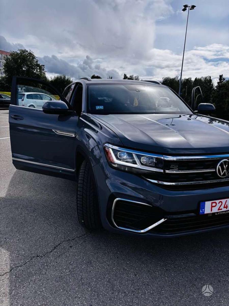Серый Фольксваген Atlas Cross Sport 2021 в Шяуляй, объемом двигателя 3.60 л и пробегом 206 тыс. км за 19300 €, фото 4 на AUTOMOTO.COM.LV