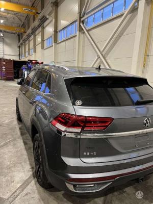 Pelēks Volkswagen Atlas Cross Sport 2022 Ukmergė, ar dzinēja tilpumu 3.60 L un nobraukumu 110 tūkst. km par 11450 €, foto  vietnē AUTOMOTO.COM.LV