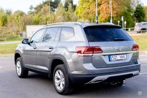 Pelēks Volkswagen Atlas 2018 Viļņa, ar dzinēja tilpumu 3.60 L un nobraukumu 130 tūkst. km par 15500 €, foto 7 vietnē AUTOMOTO.COM.LV