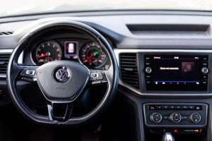 Pelēks Volkswagen Atlas 2018 Viļņa, ar dzinēja tilpumu 3.60 L un nobraukumu 130 tūkst. km par 15500 €, foto 19 vietnē AUTOMOTO.COM.LV