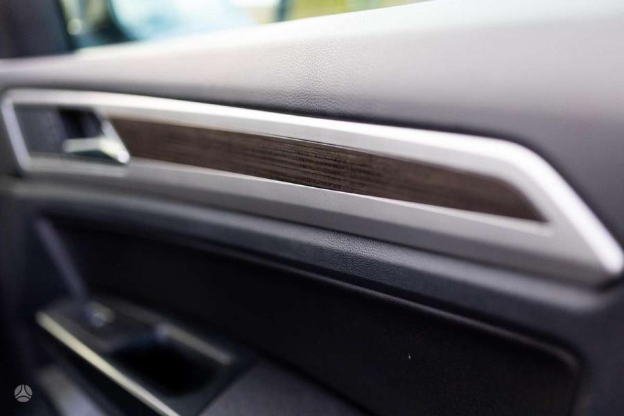 Pelēks Volkswagen Atlas 2018 Viļņa, ar dzinēja tilpumu 3.60 L un nobraukumu 130 tūkst. km par 15500 €, foto 28 vietnē AUTOMOTO.COM.LV