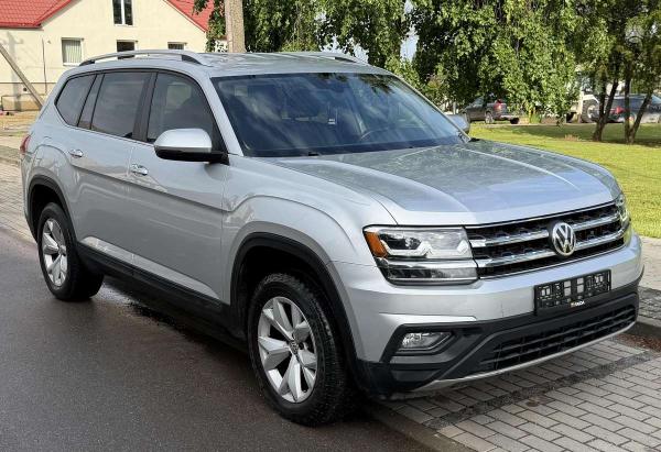 Pelēks Volkswagen Atlas 2019 Ukmergė, ar dzinēja tilpumu 3.60 L un nobraukumu 300 tūkst. km par 8500 €, foto 4 vietnē AUTOMOTO.COM.LV