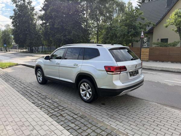 Pelēks Volkswagen Atlas 2019 Ukmergė, ar dzinēja tilpumu 3.60 L un nobraukumu 300 tūkst. km par 8500 €, foto 10 vietnē AUTOMOTO.COM.LV