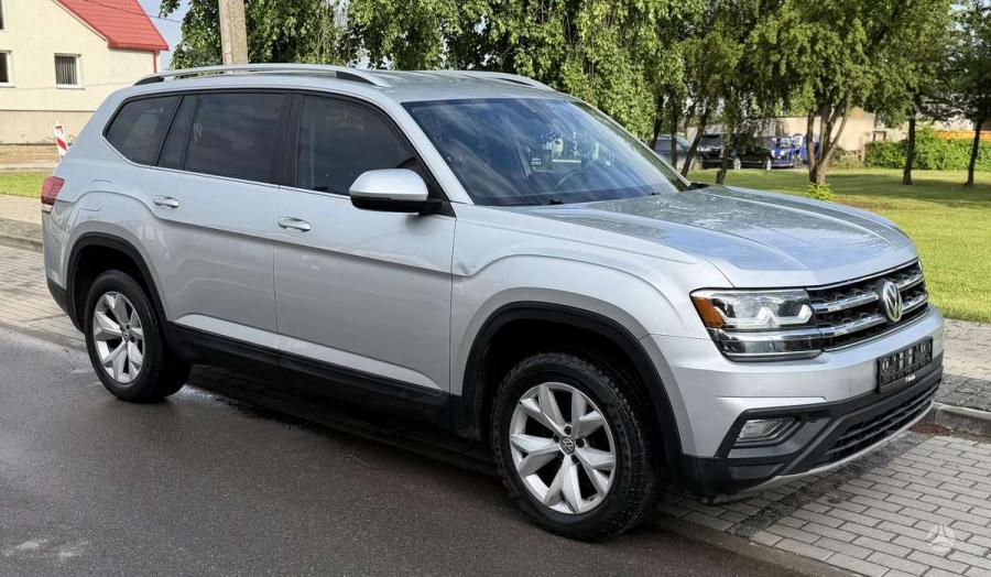 Grey Volkswagen Atlas 2019 in Ukmerge, with an engine capacity of 3.60 L and mileage of 300 thousand km for 8500 €, photo 12 on AUTOMOTO.COM.LV