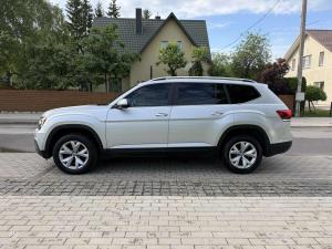 Grey Volkswagen Atlas 2019 in Ukmerge, with an engine capacity of 3.60 L and mileage of 300 thousand km for 8500 €, photo 13 on AUTOMOTO.COM.LV
