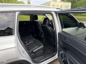 Grey Volkswagen Atlas 2019 in Ukmerge, with an engine capacity of 3.60 L and mileage of 300 thousand km for 8500 €, photo 16 on AUTOMOTO.COM.LV