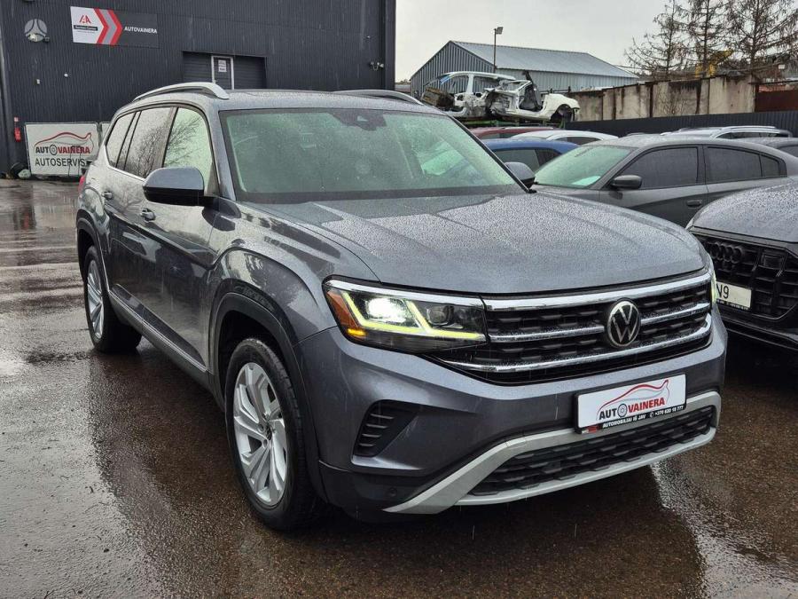 Pelēks Volkswagen Atlas 2021 Viļņa, ar dzinēja tilpumu 3.60 L un nobraukumu 152 tūkst. km par 20900 €, foto 1 vietnē AUTOMOTO.COM.LV