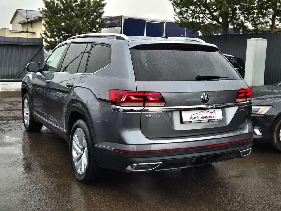Pelēks Volkswagen Atlas 2021 Viļņa, ar dzinēja tilpumu 3.60 L un nobraukumu 152 tūkst. km par 20900 €, foto 5 vietnē AUTOMOTO.COM.LV