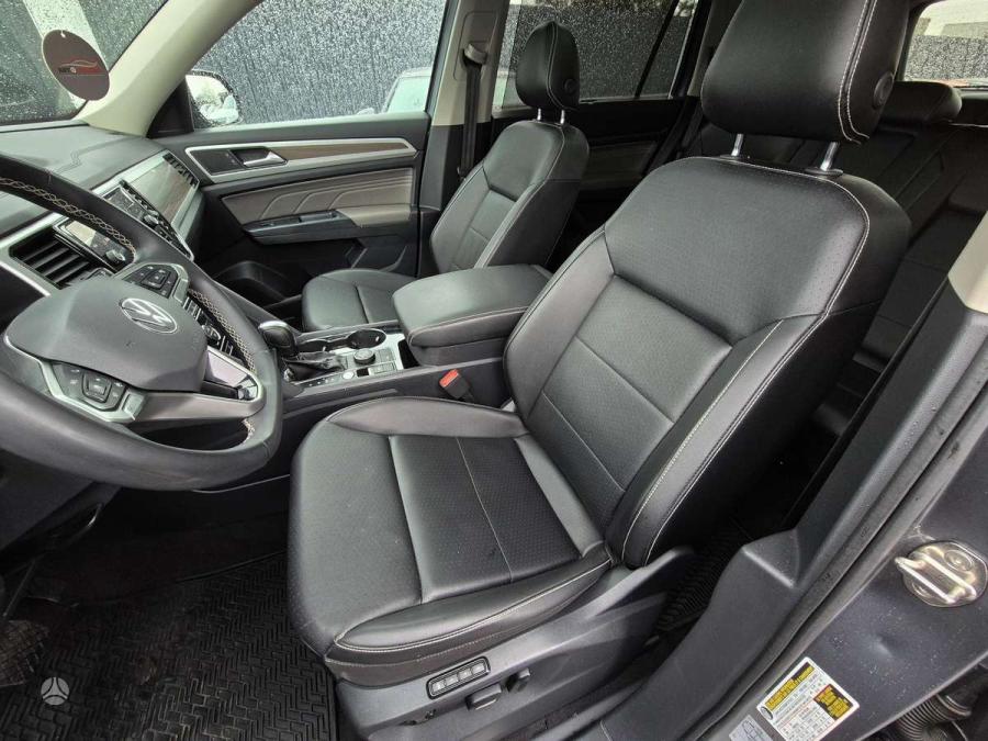 Pelēks Volkswagen Atlas 2021 Viļņa, ar dzinēja tilpumu 3.60 L un nobraukumu 152 tūkst. km par 20900 €, foto 9 vietnē AUTOMOTO.COM.LV