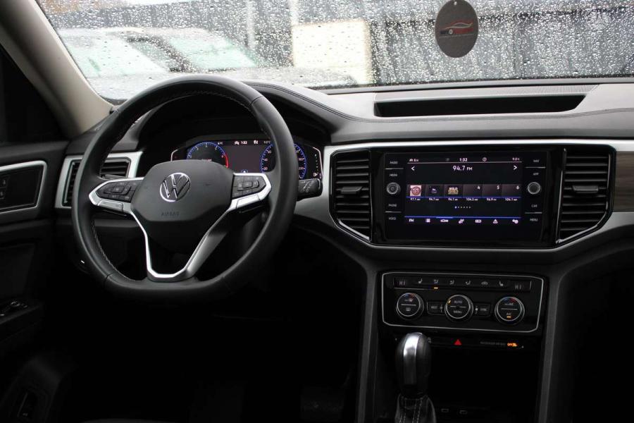 Pelēks Volkswagen Atlas 2021 Viļņa, ar dzinēja tilpumu 3.60 L un nobraukumu 152 tūkst. km par 20900 €, foto 16 vietnē AUTOMOTO.COM.LV