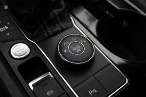 Pelēks Volkswagen Atlas 2021 Viļņa, ar dzinēja tilpumu 3.60 L un nobraukumu 152 tūkst. km par 20900 €, foto 24 vietnē AUTOMOTO.COM.LV