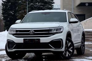 Balts Volkswagen Atlas 2020 Viļņa, ar dzinēja tilpumu 1.98 L un nobraukumu 16 tūkst. km par 29999 €, foto 4 vietnē AUTOMOTO.COM.LV
