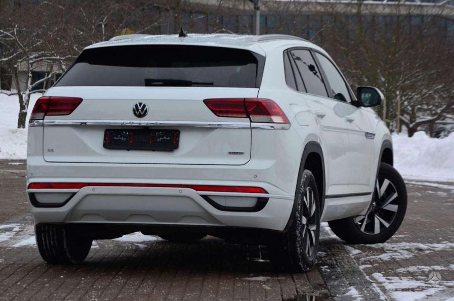 Balts Volkswagen Atlas 2020 Viļņa, ar dzinēja tilpumu 1.98 L un nobraukumu 16 tūkst. km par 29999 €, foto 11 vietnē AUTOMOTO.COM.LV