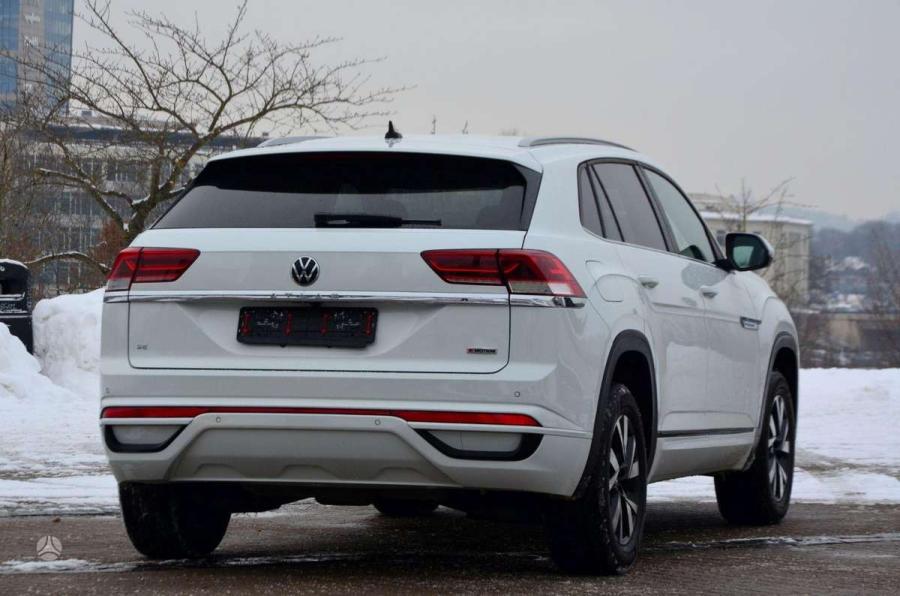 Balts Volkswagen Atlas 2020 Viļņa, ar dzinēja tilpumu 1.98 L un nobraukumu 16 tūkst. km par 29999 €, foto 12 vietnē AUTOMOTO.COM.LV