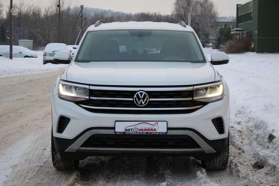 Balts Volkswagen Atlas 2021 Viļņa, ar dzinēja tilpumu 3.60 L un nobraukumu 132 tūkst. km par 20300 €, foto 1 vietnē AUTOMOTO.COM.LV