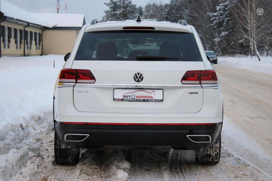 Balts Volkswagen Atlas 2021 Viļņa, ar dzinēja tilpumu 3.60 L un nobraukumu 132 tūkst. km par 20300 €, foto 5 vietnē AUTOMOTO.COM.LV