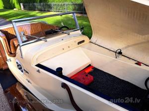 Smilšu krāsa Volkswagen Beetle 1969 Tallina, ar dzinēja tilpumu 1.30 L un nobraukumu 81 tūkst. km par 11500 €, foto 10 vietnē AUTOMOTO.COM.LV