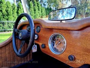 Smilšu krāsa Volkswagen Beetle 1969 Tallina, ar dzinēja tilpumu 1.30 L un nobraukumu 81 tūkst. km par 11500 €, foto 13 vietnē AUTOMOTO.COM.LV
