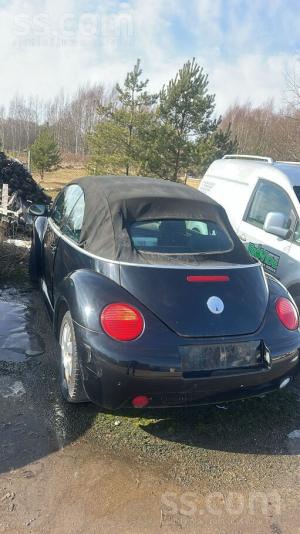 Melns Volkswagen Beetle 2003 Rīga, ar dzinēja tilpumu 1.60 L un nobraukumu 0 tūkst. km par 2000 €, foto 3 vietnē AUTOMOTO.COM.LV