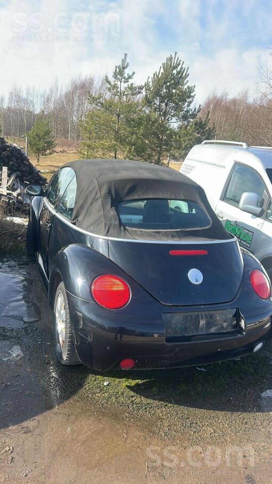 Melns Volkswagen Beetle 2003 Rīga, ar dzinēja tilpumu 1.60 L un nobraukumu 0 tūkst. km par 2000 €, foto 3 vietnē AUTOMOTO.COM.LV