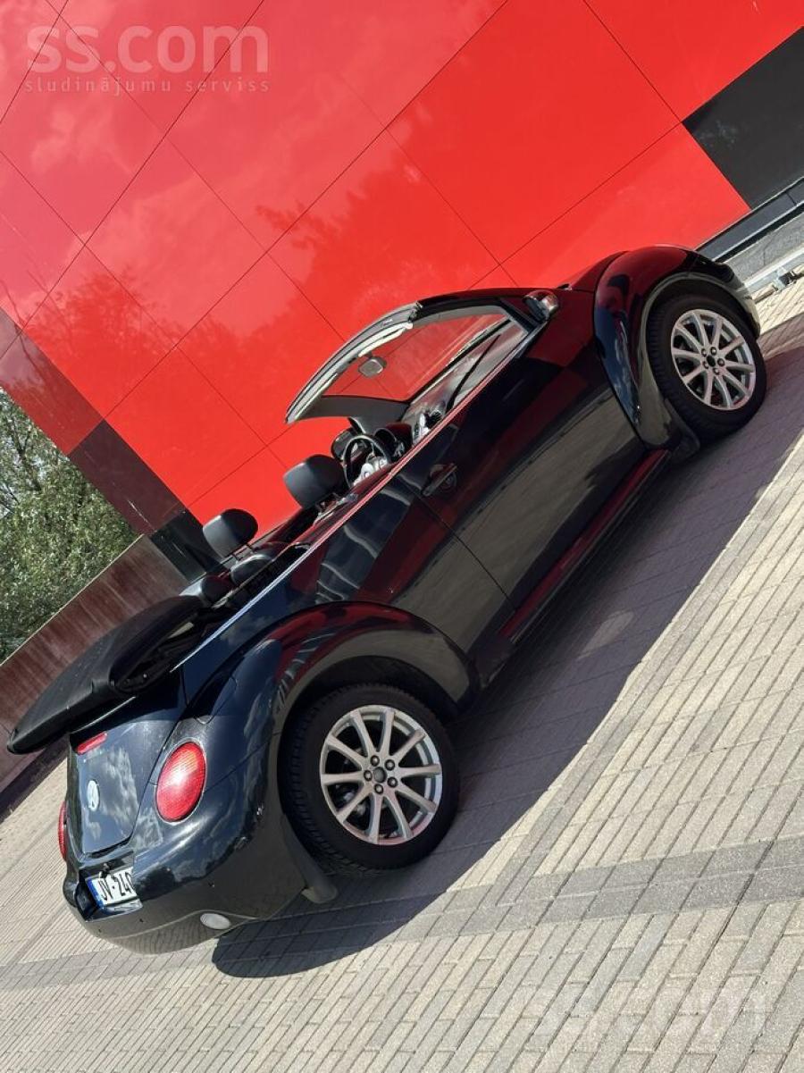 Black Volkswagen Beetle 2003 in Riga, with an engine capacity of 2.00 L and mileage of 205 thousand km for 2100 €, photo 5 on AUTOMOTO.COM.LV
