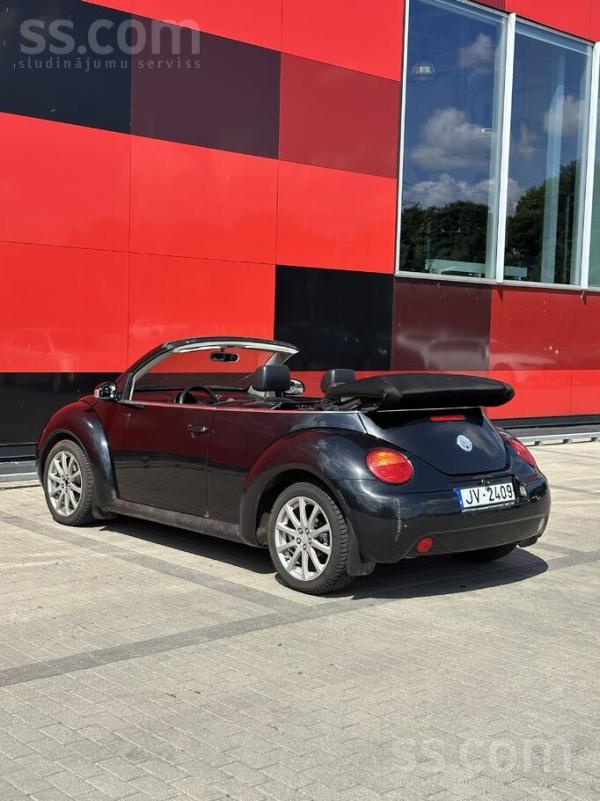 Black Volkswagen Beetle 2003 in Riga, with an engine capacity of 2.00 L and mileage of 205 thousand km for 2100 €, photo 5 on AUTOMOTO.COM.LV