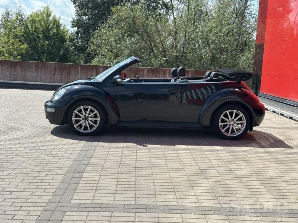 Black Volkswagen Beetle 2003 in Riga, with an engine capacity of 2.00 L and mileage of 205 thousand km for 2100 €, photo 7 on AUTOMOTO.COM.LV