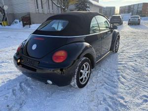 Black Volkswagen Beetle 2005 in Telschi, with an engine capacity of 1.60 L and mileage of 158 thousand km for 2700 €, photo 4 on AUTOMOTO.COM.LV