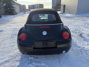 Black Volkswagen Beetle 2005 in Telschi, with an engine capacity of 1.60 L and mileage of 158 thousand km for 2700 €, photo 5 on AUTOMOTO.COM.LV