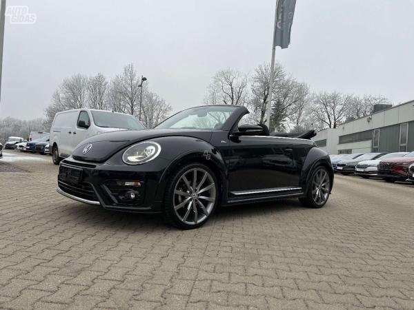 Black Volkswagen Beetle 2017 in Kaunas, with an engine capacity of 1.40 L and mileage of 86 thousand km for 22390 €, photo 1 on AUTOMOTO.COM.LV