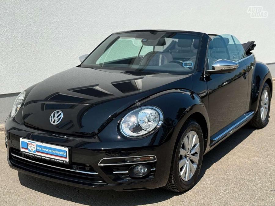 Black Volkswagen Beetle 2017 in Kaunas, with an engine capacity of 2.00 L and mileage of 71 thousand km for 22619 €, photo 1 on AUTOMOTO.COM.LV