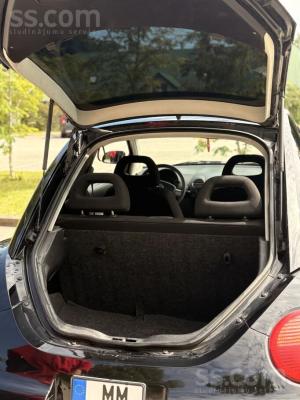Black Volkswagen Beetle 1998 in Cesis, with an engine capacity of 2.00 L and mileage of 311 thousand km for 2100 €, photo 10 on AUTOMOTO.COM.LV