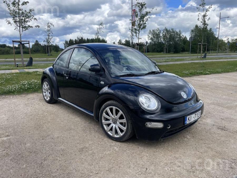 Melns Volkswagen Beetle 2000 Rīga, ar dzinēja tilpumu 2.00 L un nobraukumu 257 tūkst. km par 2200 €, foto 1 vietnē AUTOMOTO.COM.LV