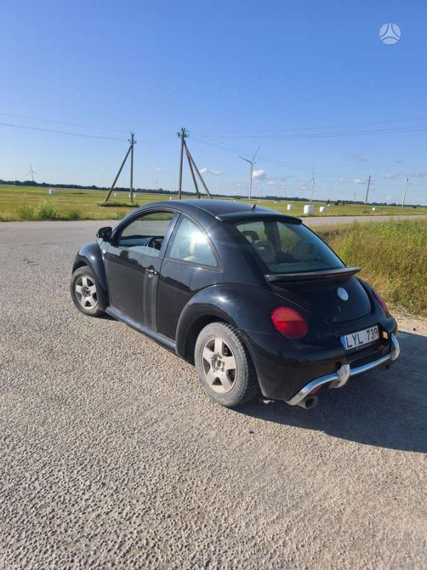Black Volkswagen Beetle 2000 in Taurage, with an engine capacity of 1.98 L and mileage of 247 thousand km for 950 €, photo 7 on AUTOMOTO.COM.LV