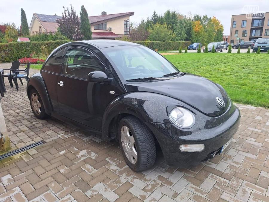 Black Volkswagen Beetle 2002 in Klaipeda, with an engine capacity of 1.80 L and mileage of 180 thousand km for 2500 €, photo 1 on AUTOMOTO.COM.LV