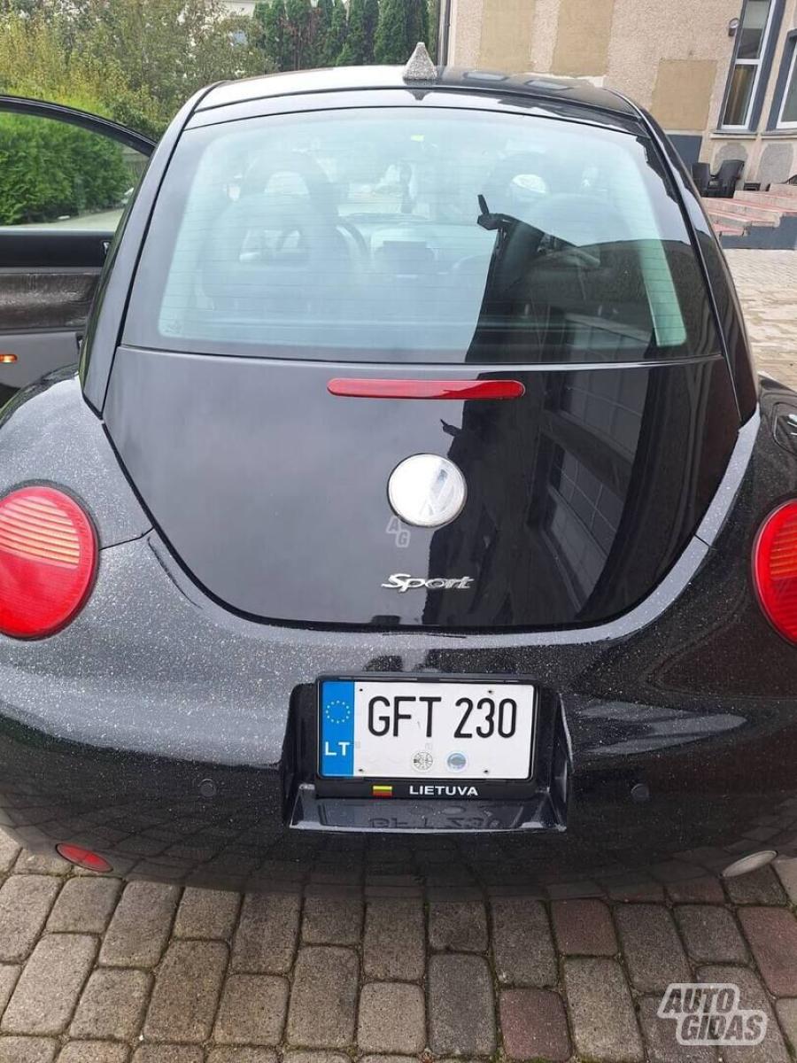 Black Volkswagen Beetle 2002 in Klaipeda, with an engine capacity of 1.80 L and mileage of 180 thousand km for 2500 €, photo 2 on AUTOMOTO.COM.LV