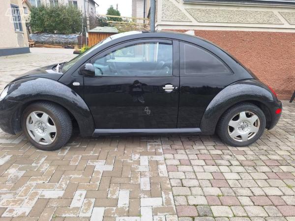 Black Volkswagen Beetle 2002 in Klaipeda, with an engine capacity of 1.80 L and mileage of 180 thousand km for 2500 €, photo 4 on AUTOMOTO.COM.LV