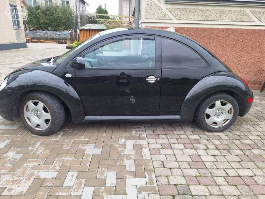 Black Volkswagen Beetle 2002 in Klaipeda, with an engine capacity of 1.80 L and mileage of 180 thousand km for 2500 €, photo 4 on AUTOMOTO.COM.LV