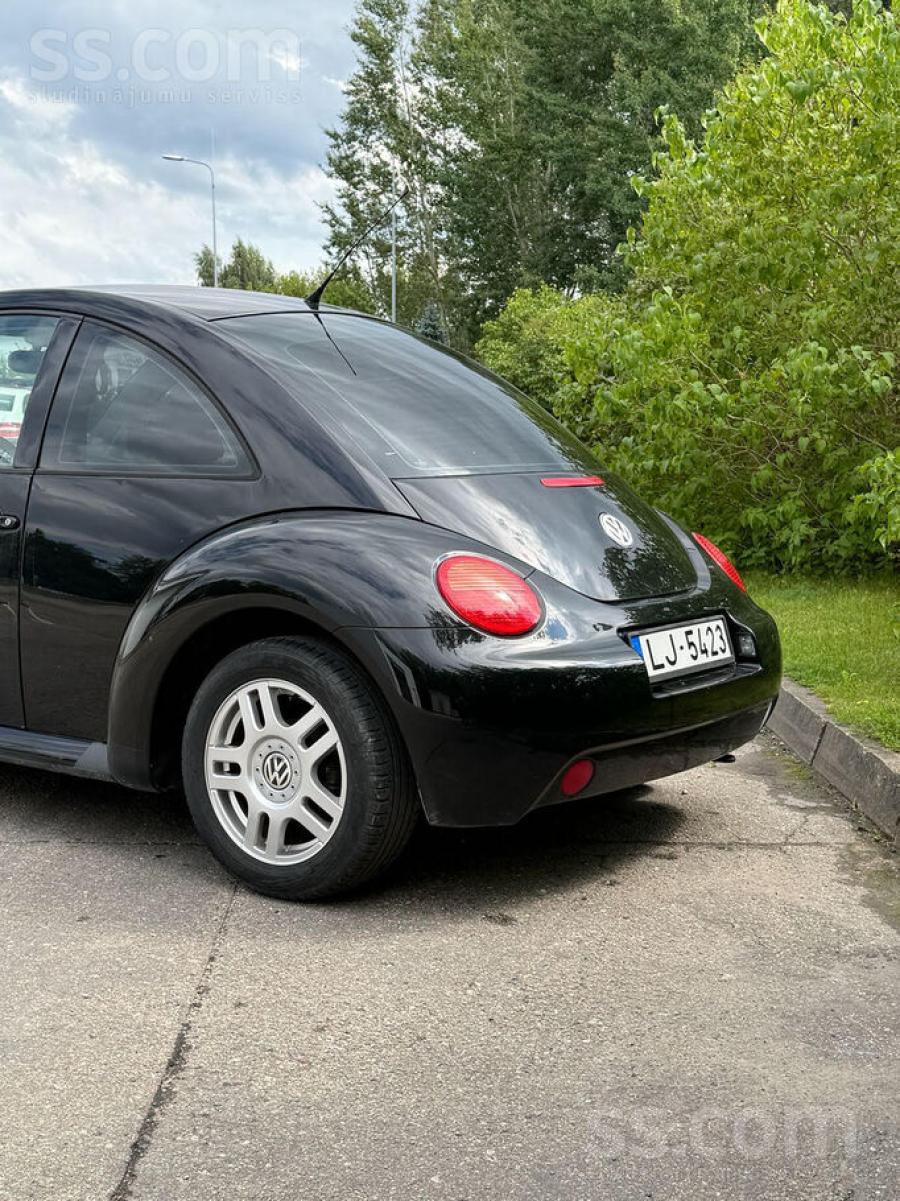 Melns Volkswagen Beetle 2003 Rīga, ar dzinēja tilpumu 1.90 L un nobraukumu 275 tūkst. km par 3200 €, foto 4 vietnē AUTOMOTO.COM.LV