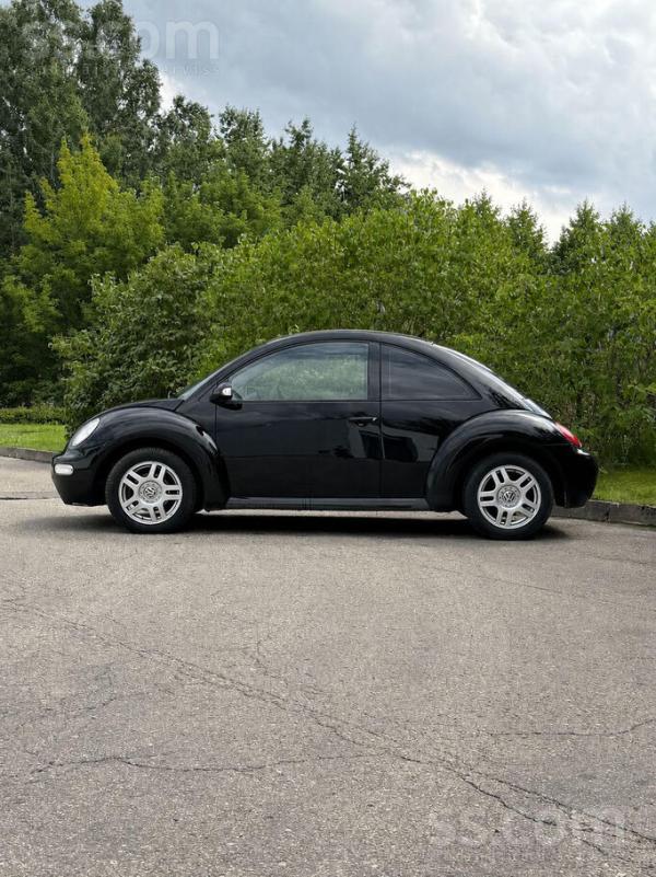Black Volkswagen Beetle 2003 in Riga, with an engine capacity of 1.90 L and mileage of 275 thousand km for 3200 €, photo 4 on AUTOMOTO.COM.LV