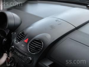 Melns Volkswagen Beetle 2007 Rīga, ar dzinēja tilpumu 1.60 L un nobraukumu 140 tūkst. km par 1000 €, foto 12 vietnē AUTOMOTO.COM.LV