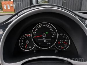 Black Volkswagen Beetle 2011 in Riga, with an engine capacity of 2.00 L and mileage of 215 thousand km for 7990 €, photo 17 on AUTOMOTO.COM.LV