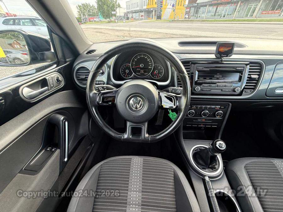 Black Volkswagen Beetle 2012 in Tartu, with an engine capacity of 1.40 L and mileage of 308 thousand km for 6699 €, photo 9 on AUTOMOTO.COM.LV