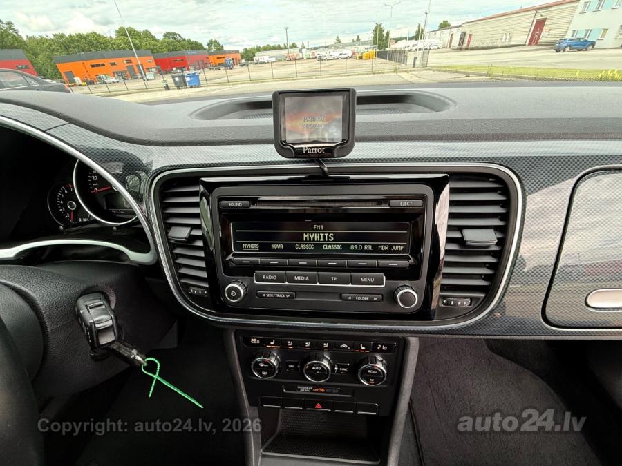 Black Volkswagen Beetle 2012 in Tartu, with an engine capacity of 1.40 L and mileage of 308 thousand km for 6699 €, photo 10 on AUTOMOTO.COM.LV