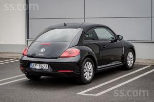 Black Volkswagen Beetle 2013 in Riga, with an engine capacity of 1.20 L and mileage of 0 thousand km for 6550 €, photo 4 on AUTOMOTO.COM.LV